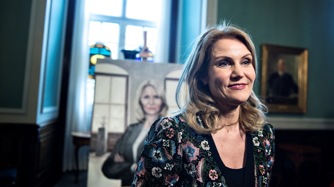 Helle Thorning-Schmidt udgiver bog om feminisme og at være kvinde - Altinget