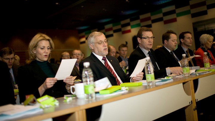 Danske Regioner har jubilæum: Se 15 billeder fra de første 15 år - Altinget - Alt om politik ...