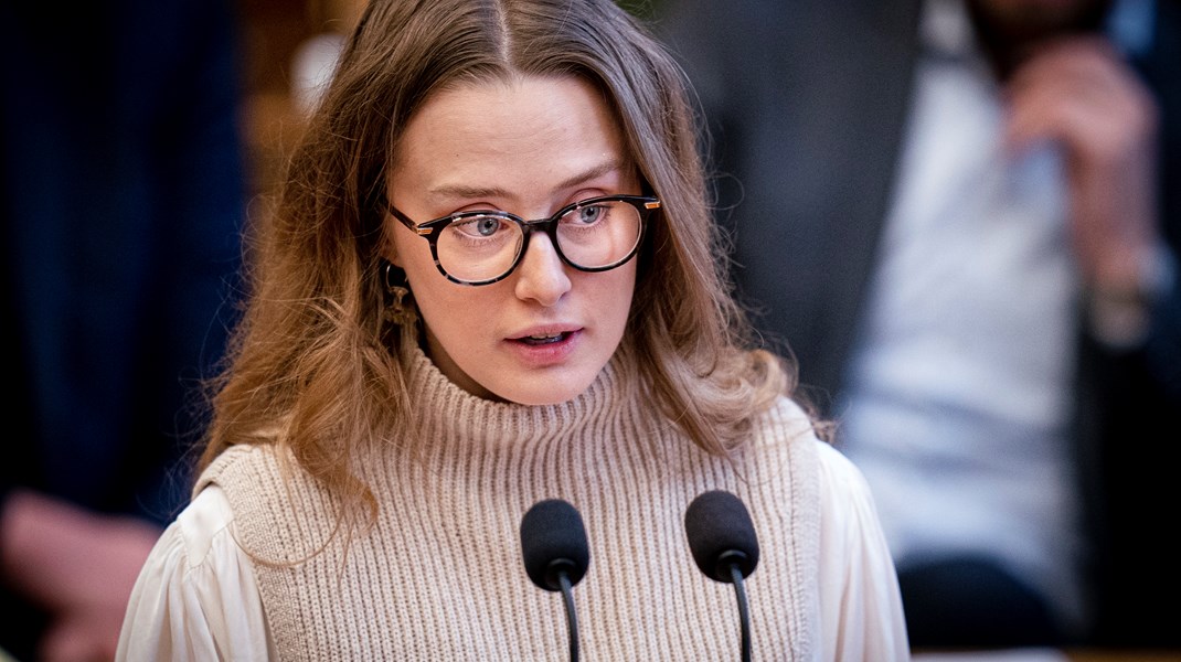 Grønlandske politikere: Kolonihistorien spøger, når den nye arktiske ...