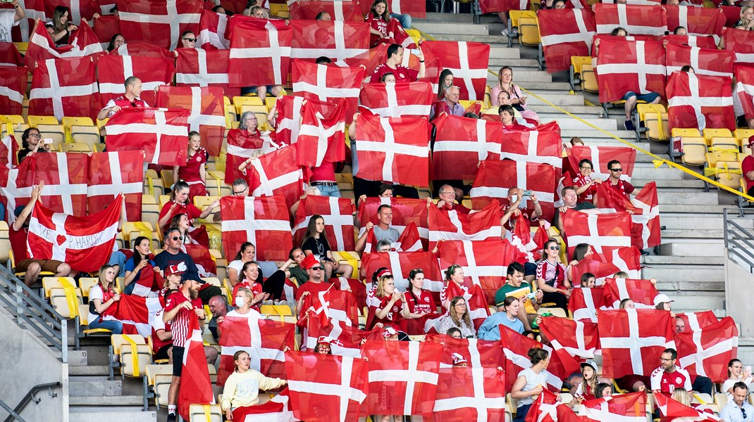 Det er ikke værdier, men trådene i Dannebrog, som binder danskerne ...