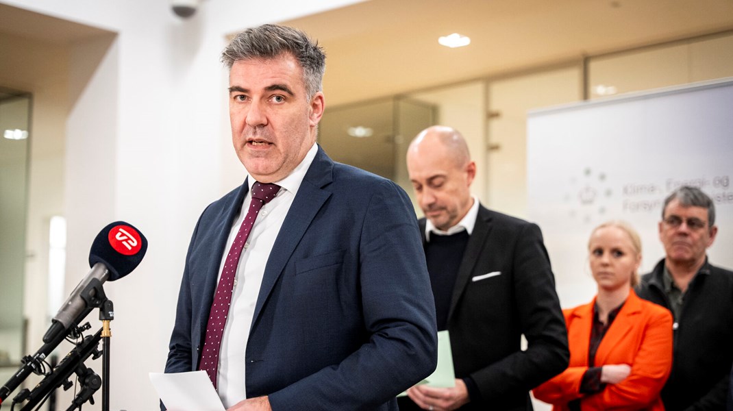 Klimaminister Lars Aagaard og SVM-regeringen har skruet ned for ...