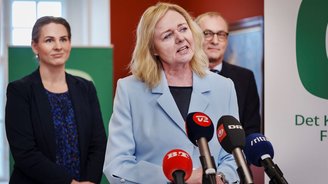 Holstein: Mona Juul er en joker - Altinget