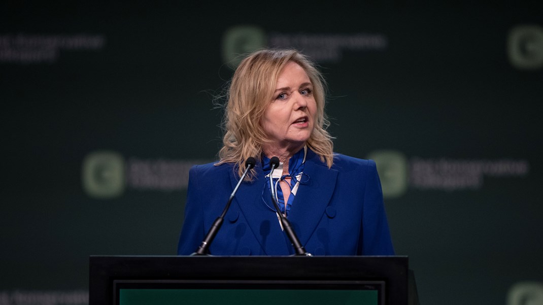 Holstein Mona Juul Vil Trække Konservative I En Ny Retning Altinget Transport
