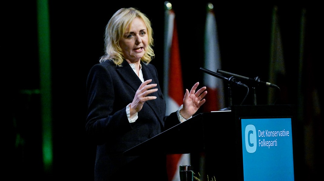 Mona Juul siger blankt nej til en regering over midten, hvis Mette Frederiksen er med: "Jeg vil ...