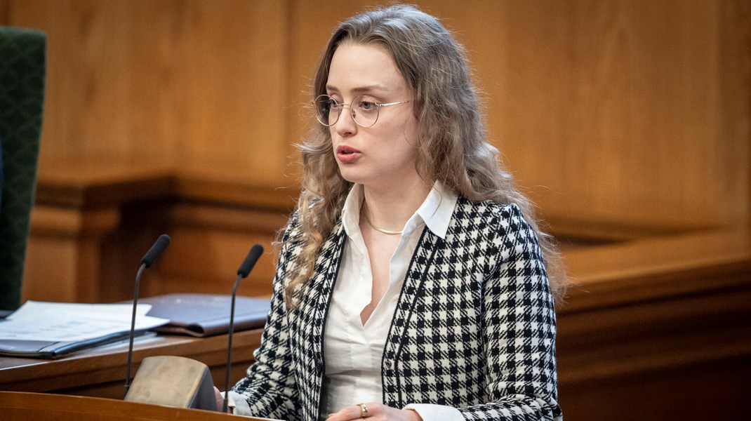 Læs Aki-Matilda Høegh-Dams tale ved åbningsdebatten på grønlandsk ...