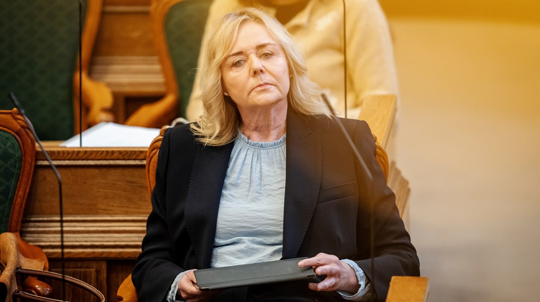 #dkpol: Mona Juul lagde en fælde for Mette Frederiksen - Altinget