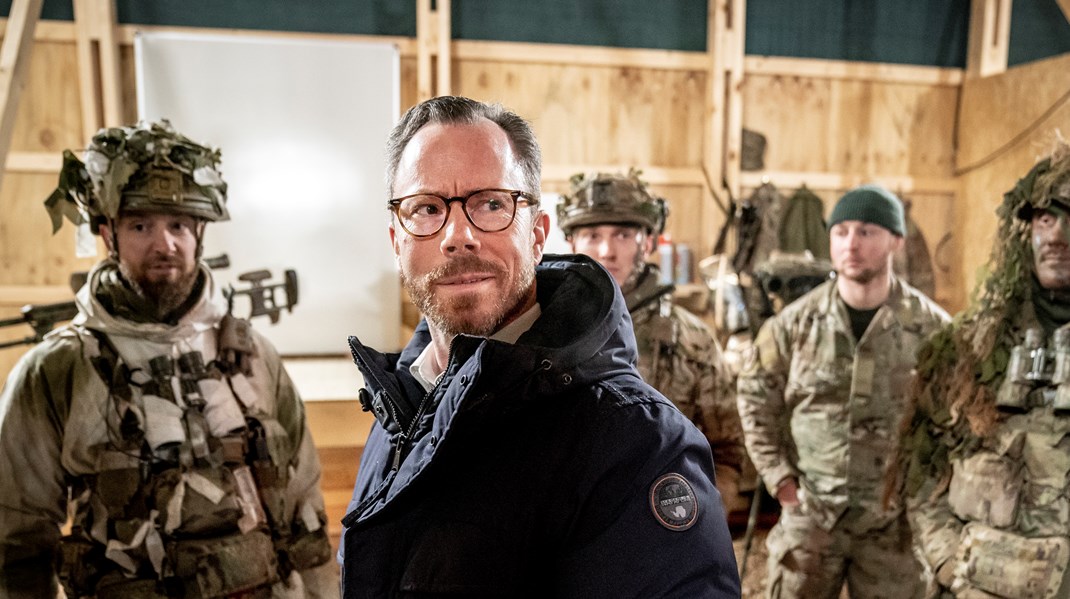 Fra forsvar til firewall: Ellemann er ny forperson for cybersikkerhed ...