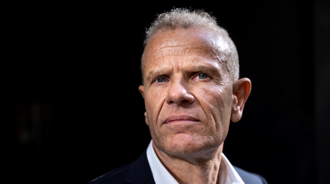 Lars Findsen: Russerne må klaske sig på lårene af grin, mens vi spiller ...