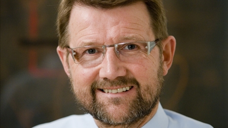 Sander vil ikke hæve taxameter her og nu - Altinget